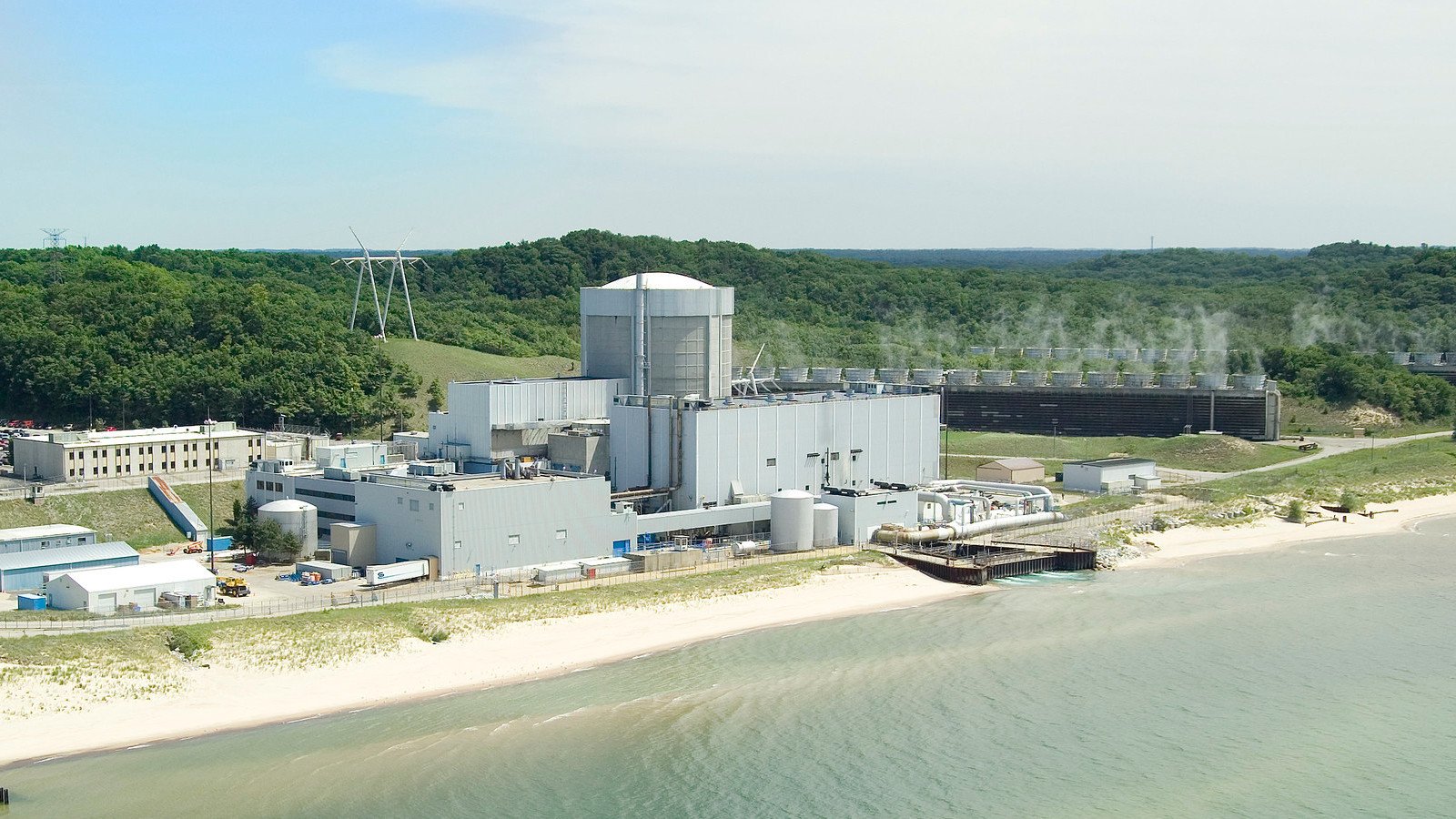 Michigan to restart decommissioned nuclear power plant - April 2025