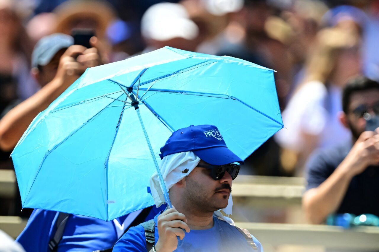 Cold baths, climate shelters as Southern Europe heat wave intensifies ...