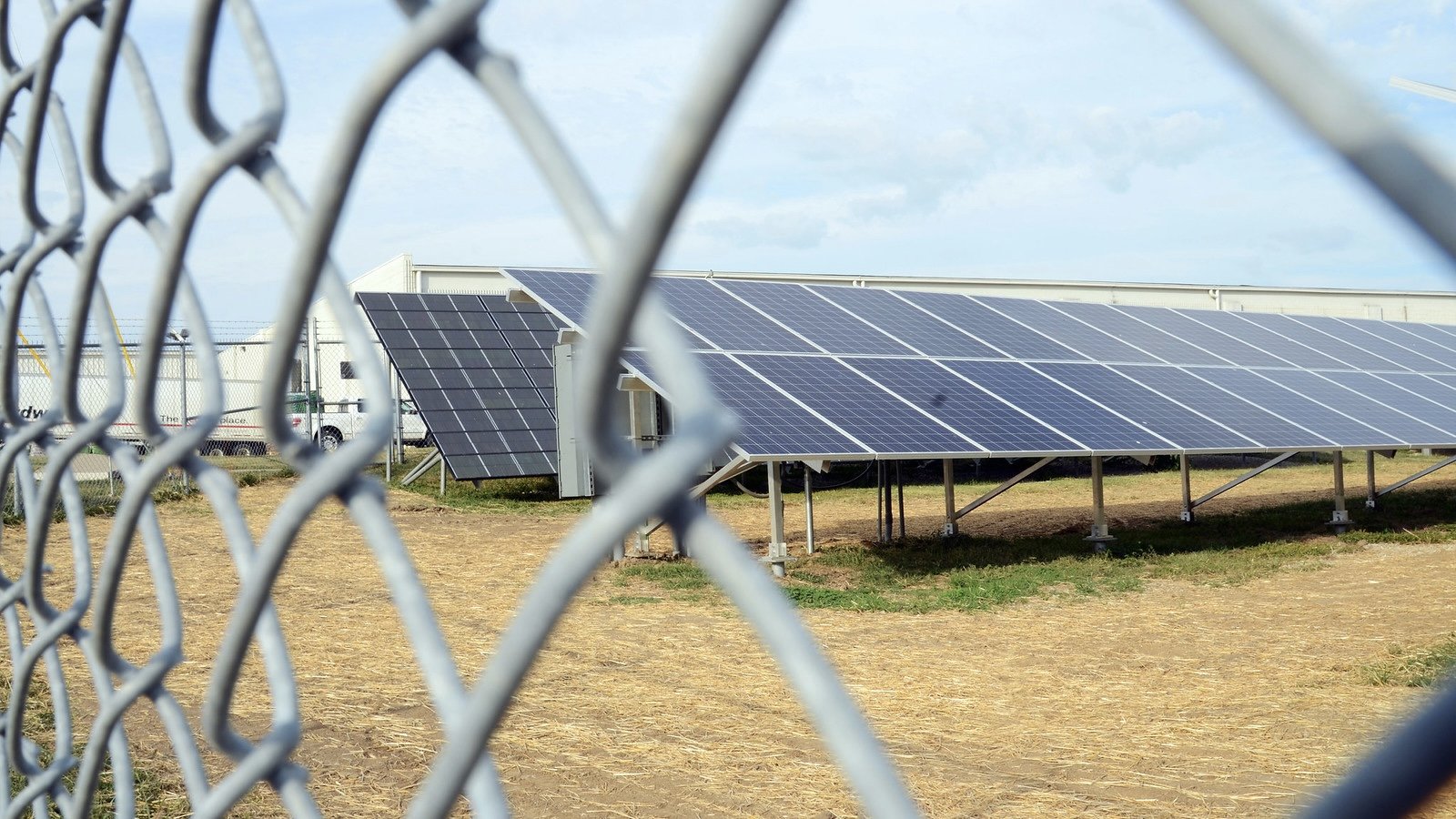 Colorado community solar program helps low-income residents save money ...