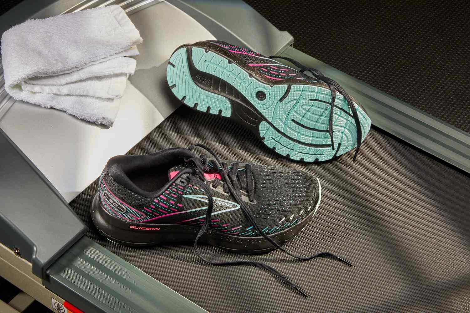 The 8 Best Arch Support Running Shoes, Tested - May 2025